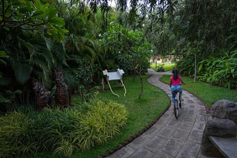 Essence of Inner Peace: A Visit to the Sadhguru Ashram in India